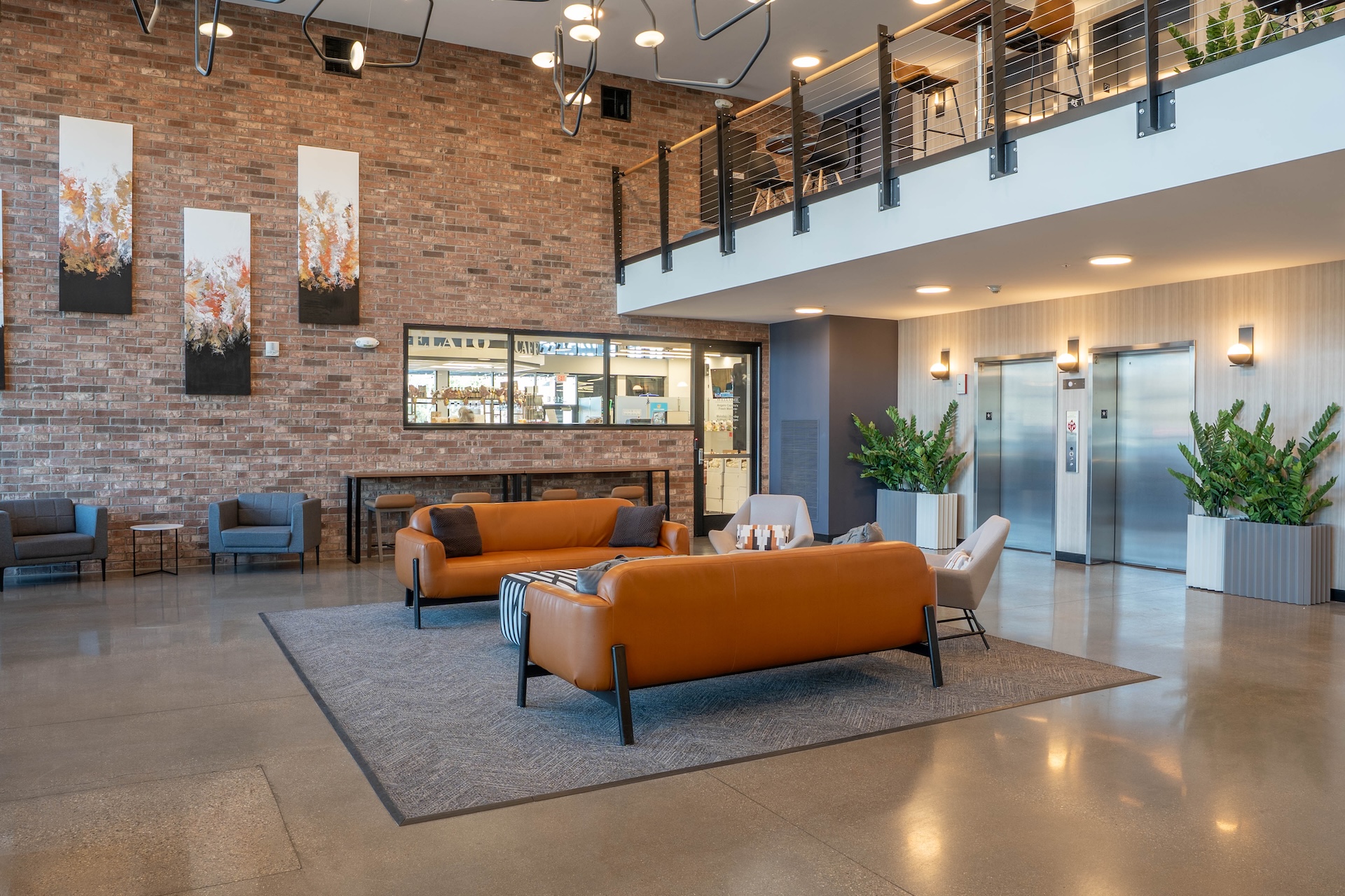 Top of The Mount Apartments